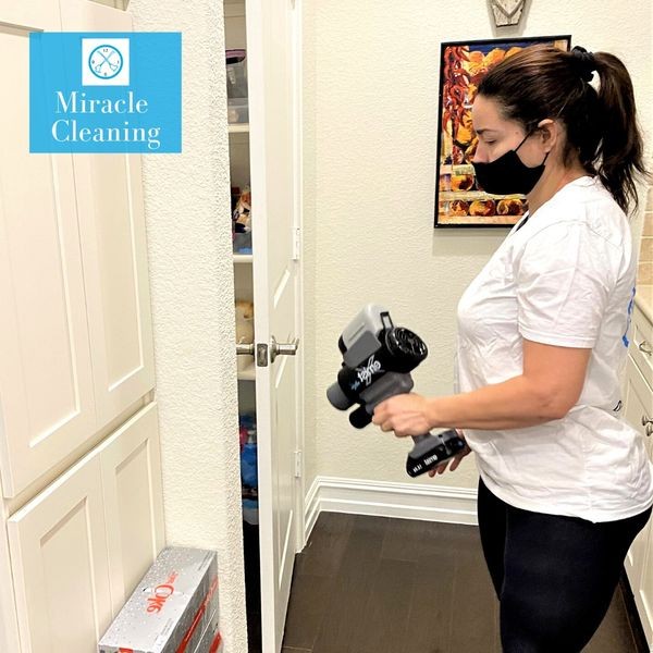 MIRACLE CLEANING PROS